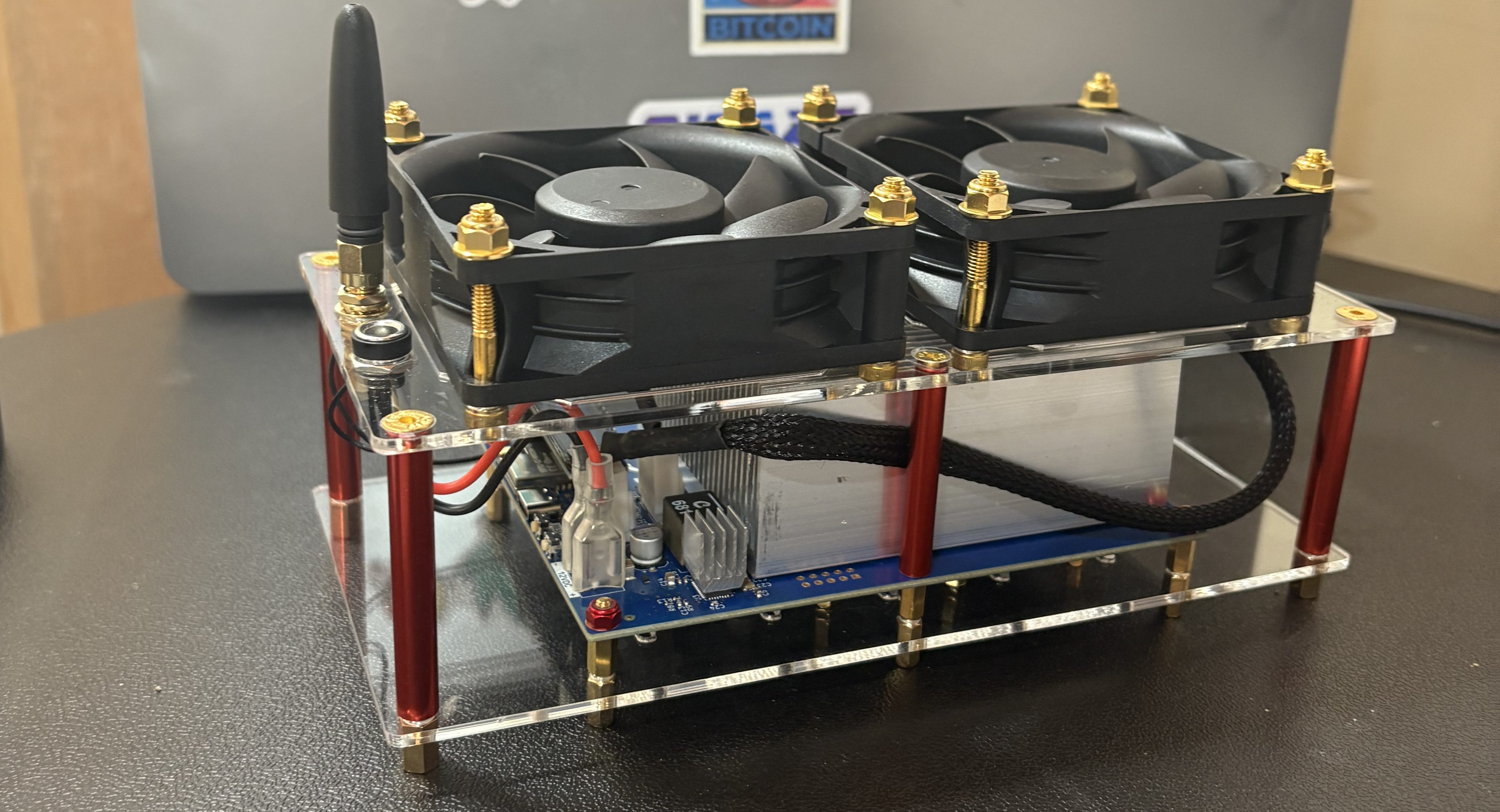 SupraHex Bitcoin Mining Machine Review – Bitcoin Versus